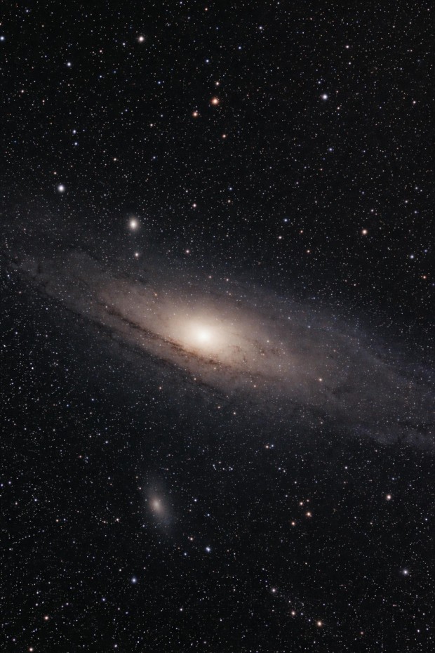 10 Mind-Blowing Space Facts That Make Earth Look Almost Boring | BOOMSbeat