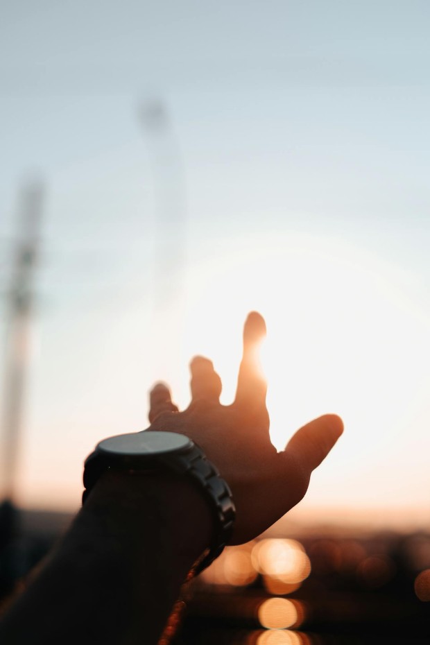 Why Time Feels Faster Over the Years and How Aging Changes Time ...